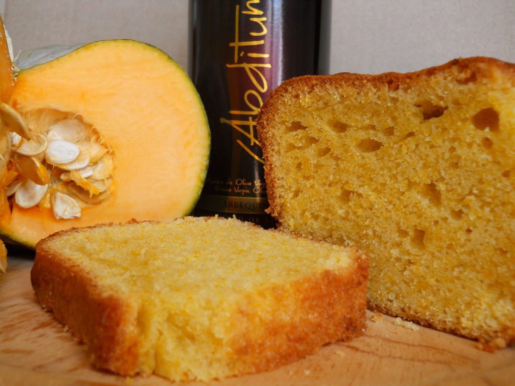 El bizcocho de calabaza fácil de hacer con el que triunfarás en casa