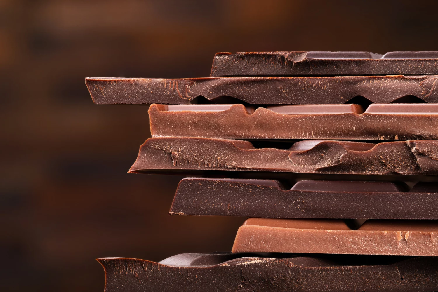 ¿Por qué tienes antojo de chocolate antes de la regla? La respuesta ...